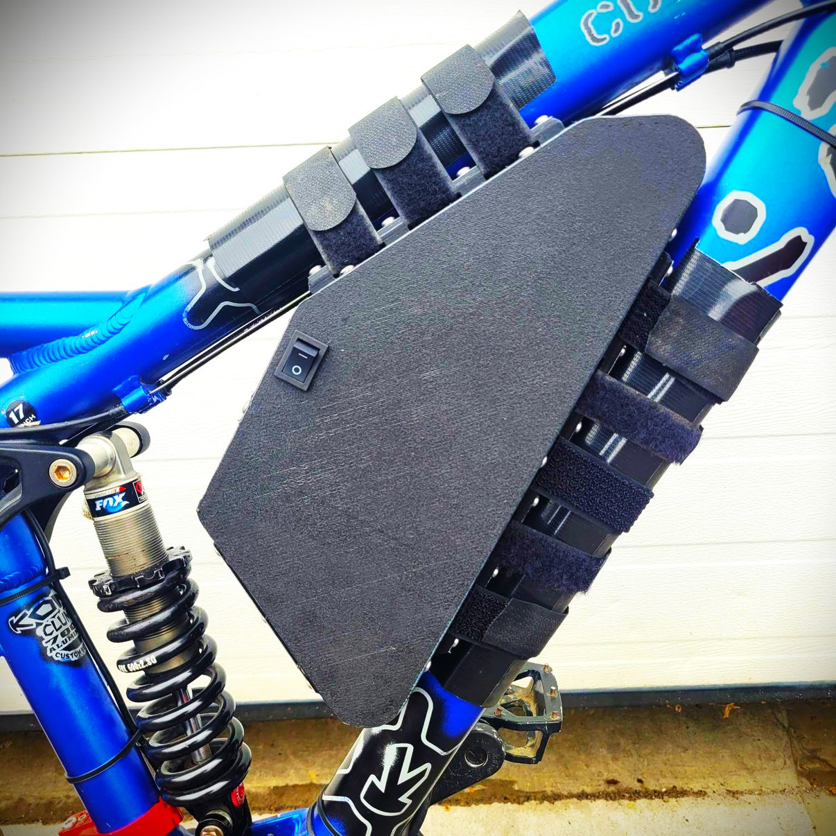 Compact Triangle (Hard Case) Battery - 36/48/52 Volt – AffordableEbikes.ca