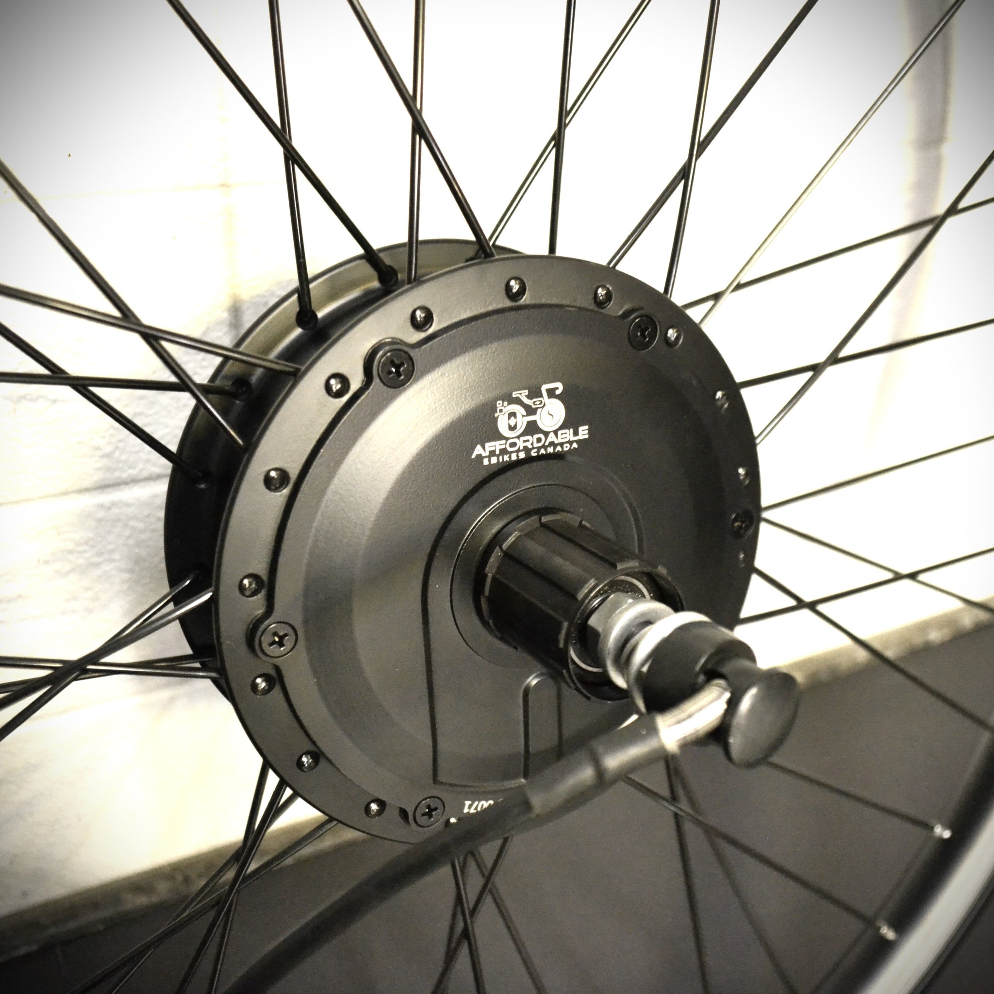 500W Rear (Freewheel) Geared Hub Motor Kit – AffordableEbikes.ca